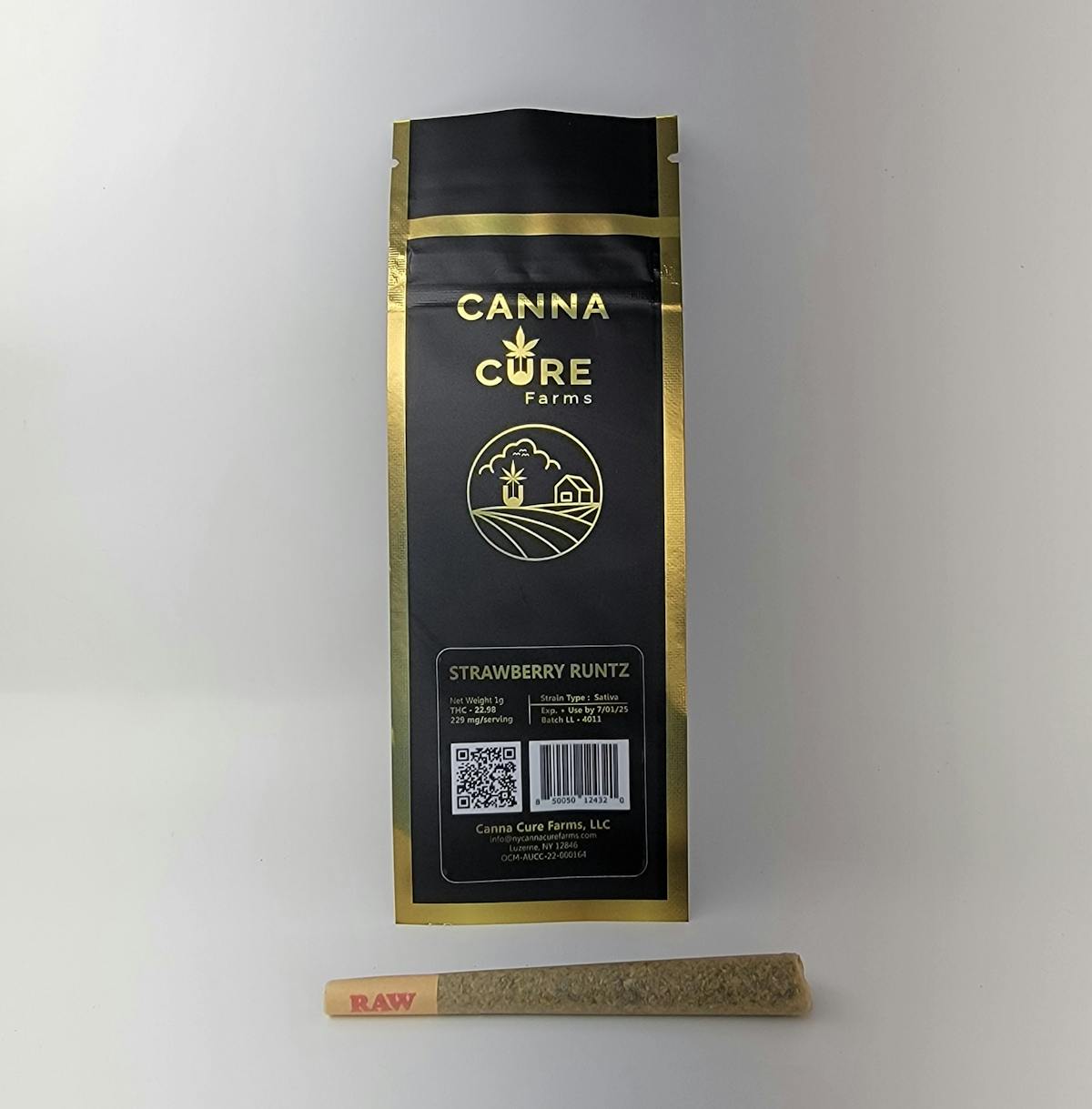 Canna Cure | Pre-Roll | Strawberry Runtz | 1g - Leafology Cannabis Company - Canna Cure | Pre ...